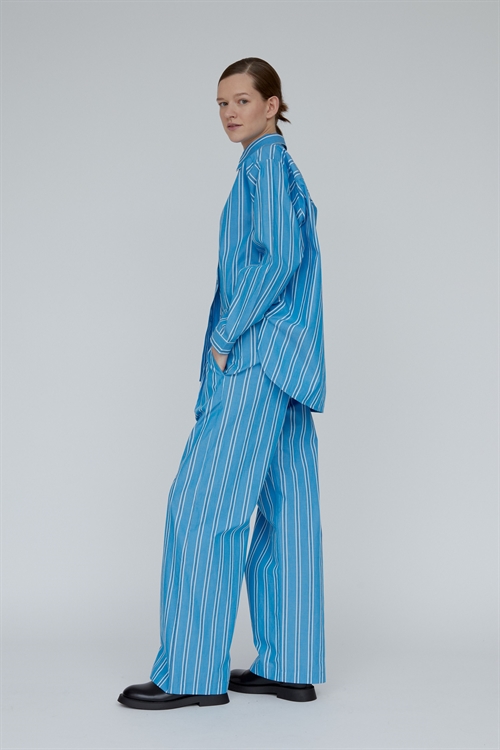 Sale - Udsalg og gode tilbud på tøj og mode - Husetno10